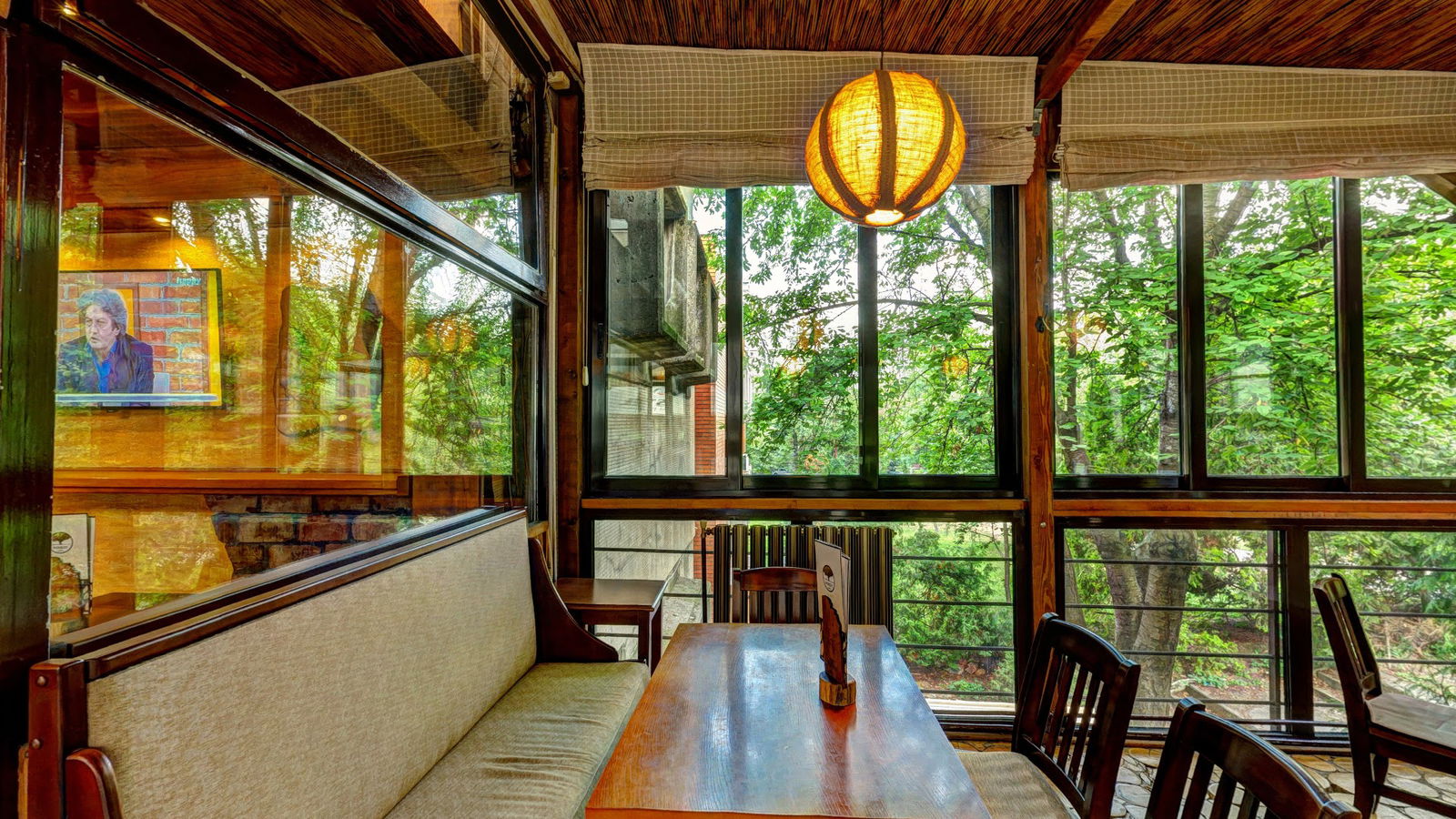 Forest Cafe & Restaurant - restoran Belgrade mnenja | Moja storitev